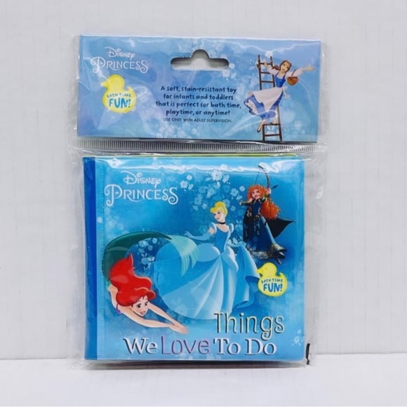 Disney | Toys | Disney Princess Things We Love To Do Bubble Bath Book ...